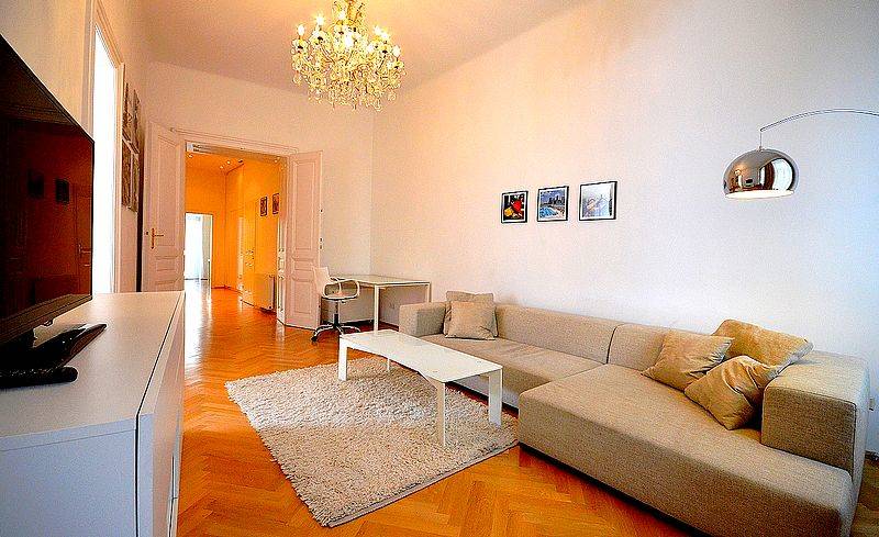 Spacious,tastefully furnished apartment in 1030 Vienna